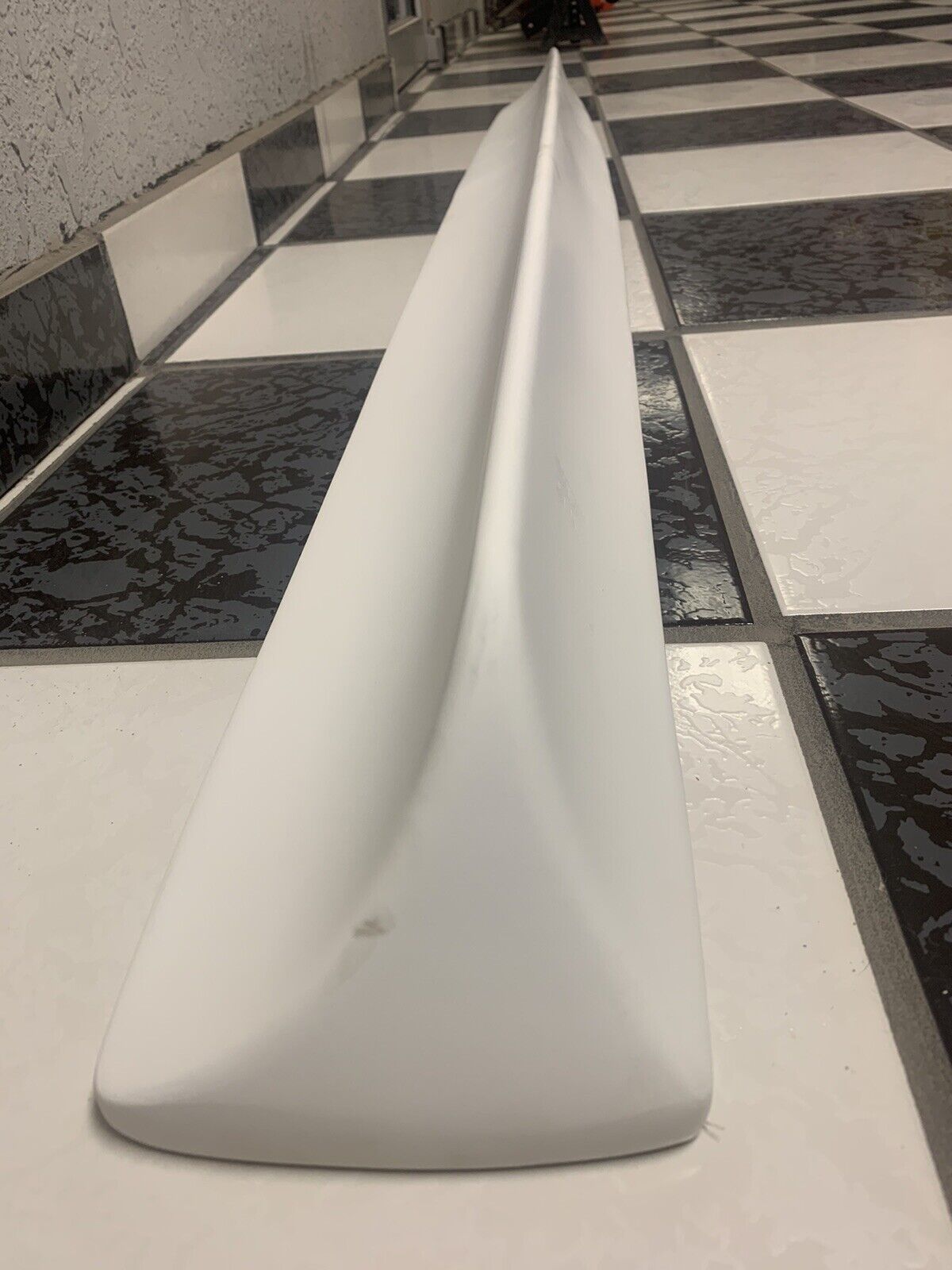 Dodge challenger rear deck lid, spoiler, wing RT, hemi, 440 1970, 1971 ...