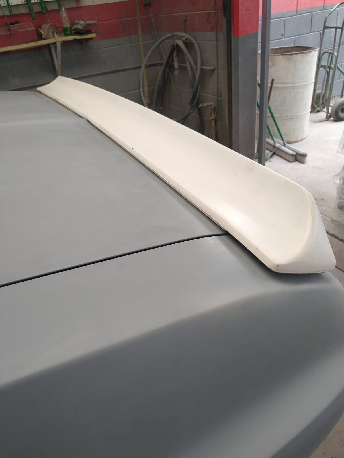 Dodge challenger rear deck lid, spoiler, wing RT, hemi, 440 1970, 1971 ...